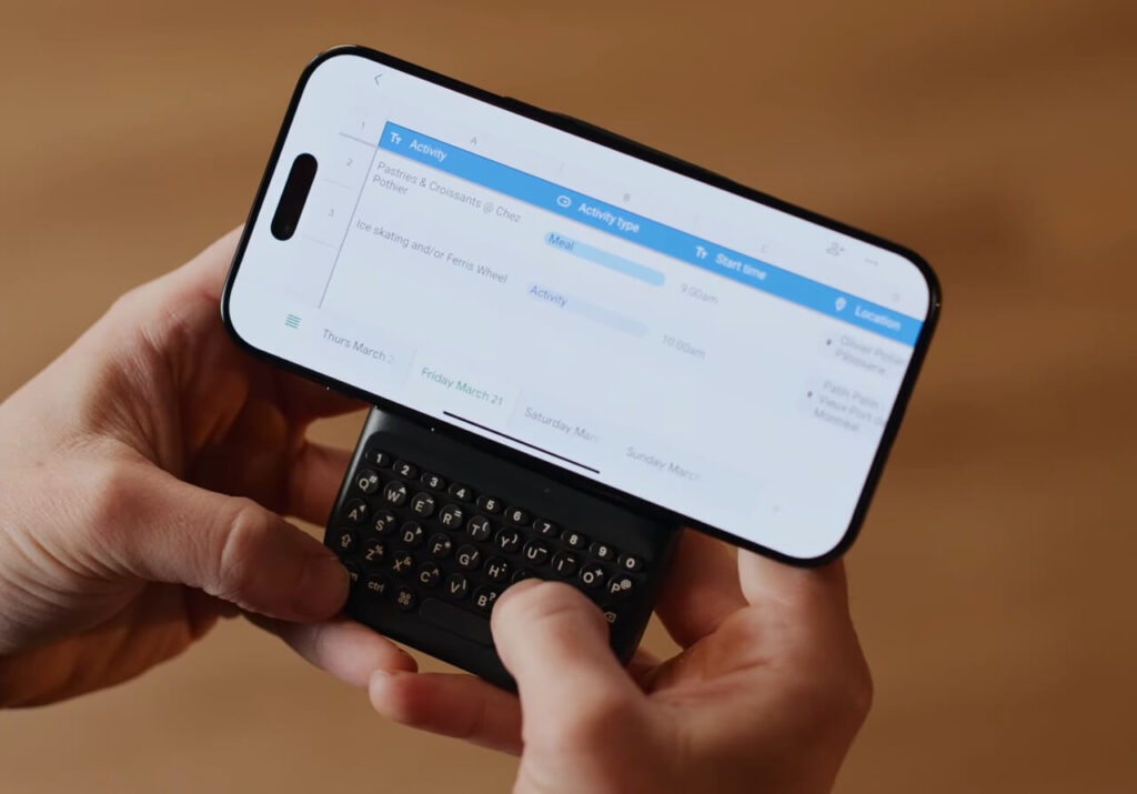 Clicks Announces New Power Keyboard: A Qi2-Compatible Sliding Keyboard ...